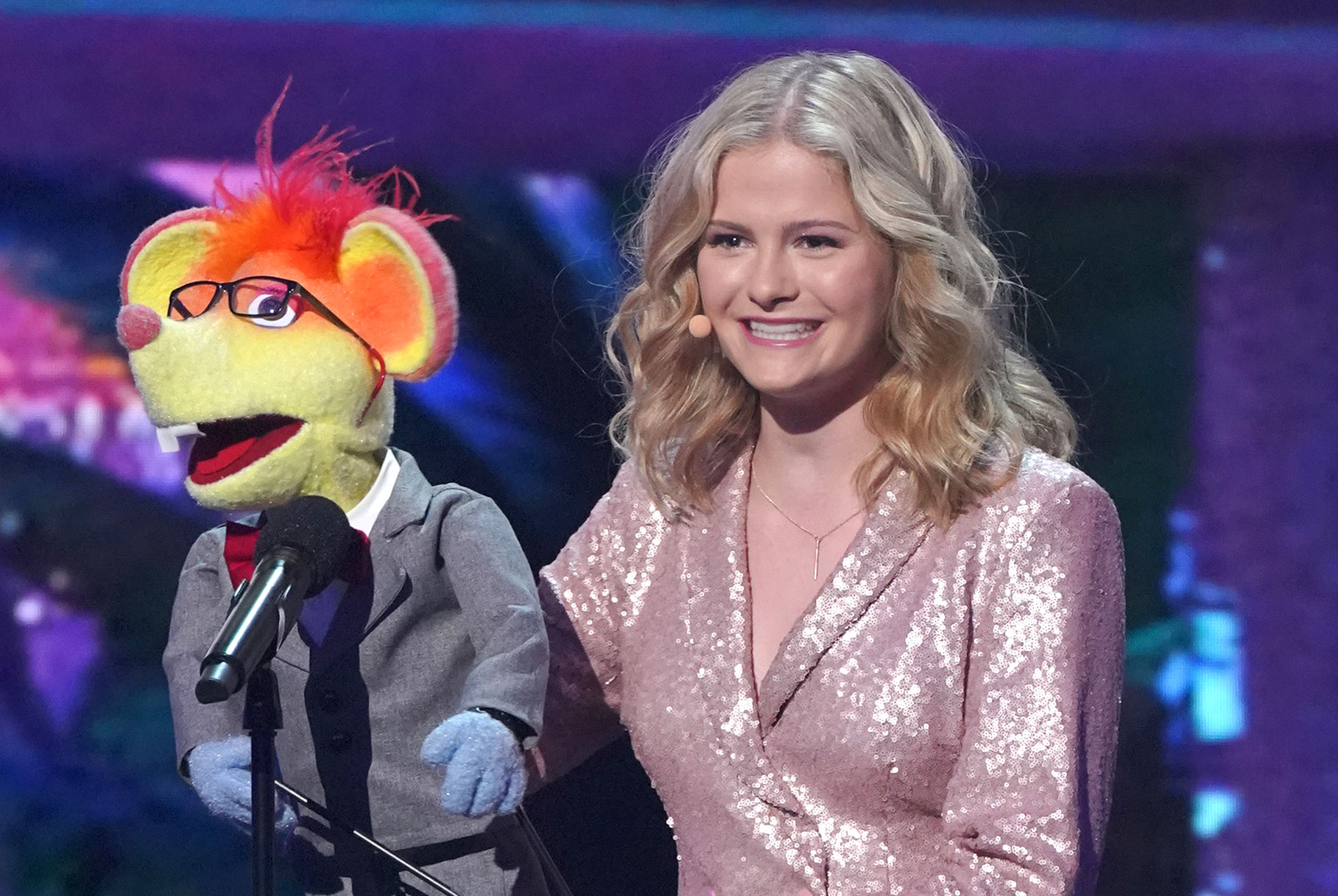 Darci Lynne: America's Got Talent Phenom's Journey to Stardom